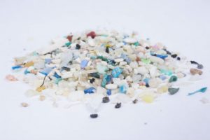 ¿Qué son los microplásticos? - Blog